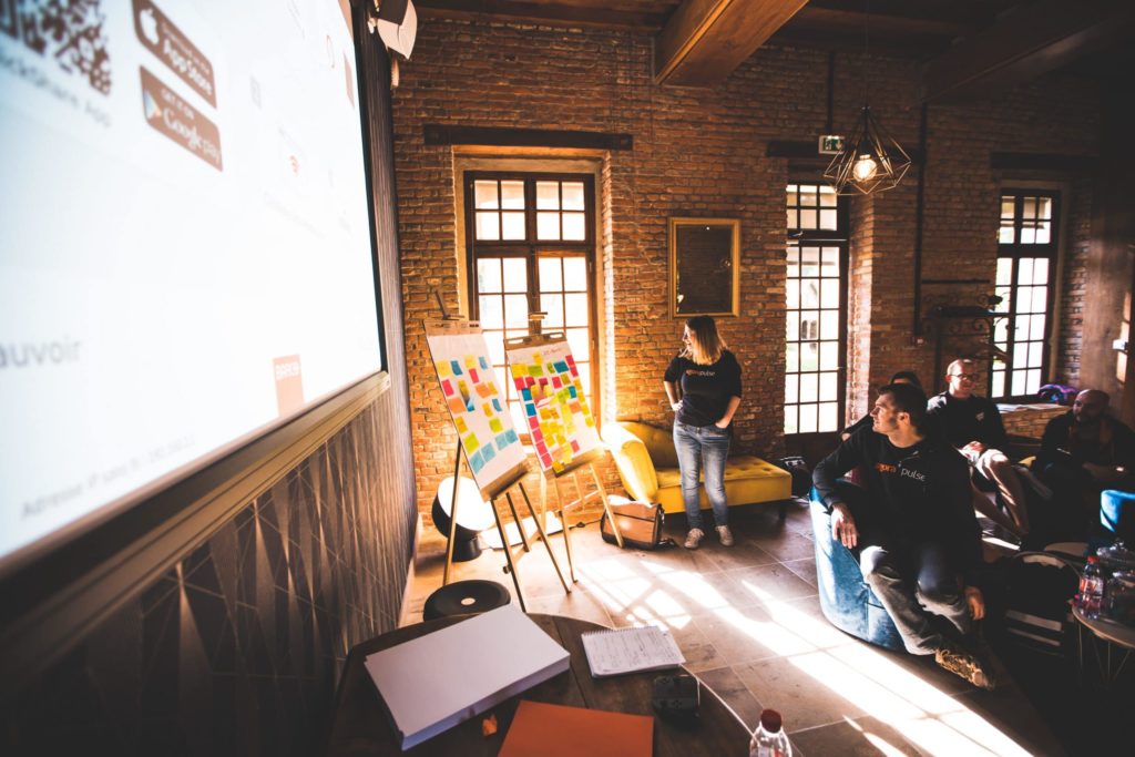 How to Build a Successful Remote Support Team